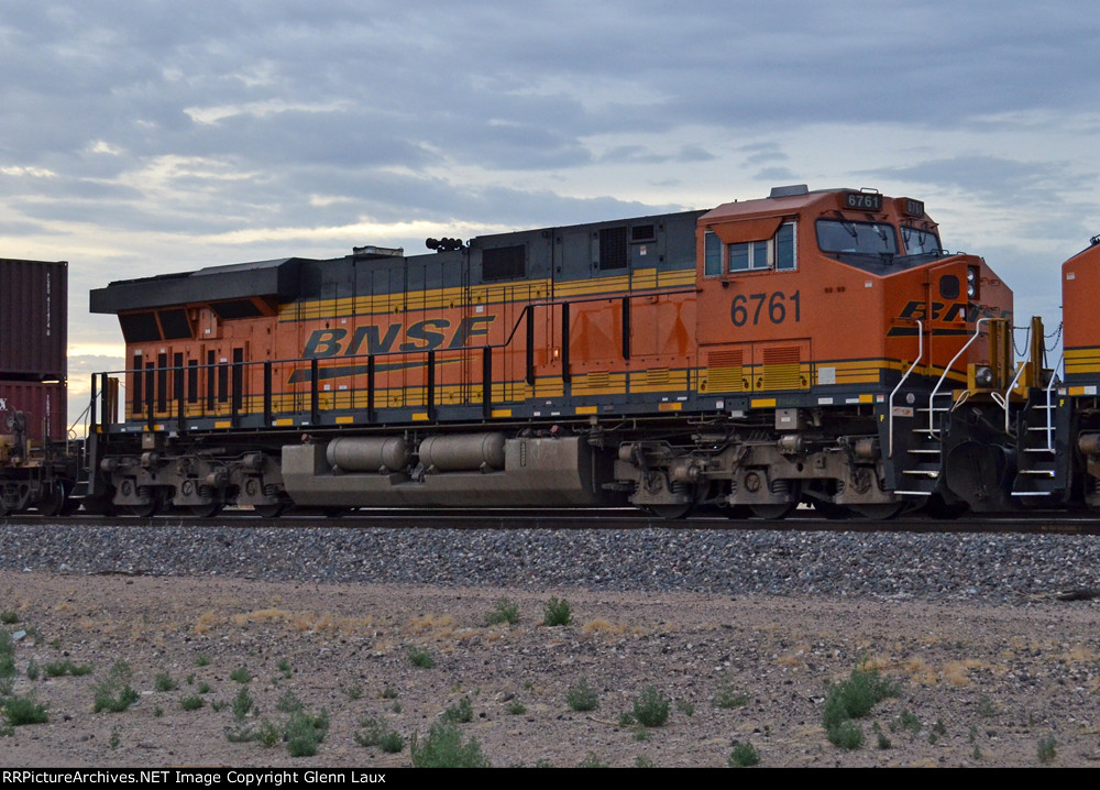 BNSF 6761